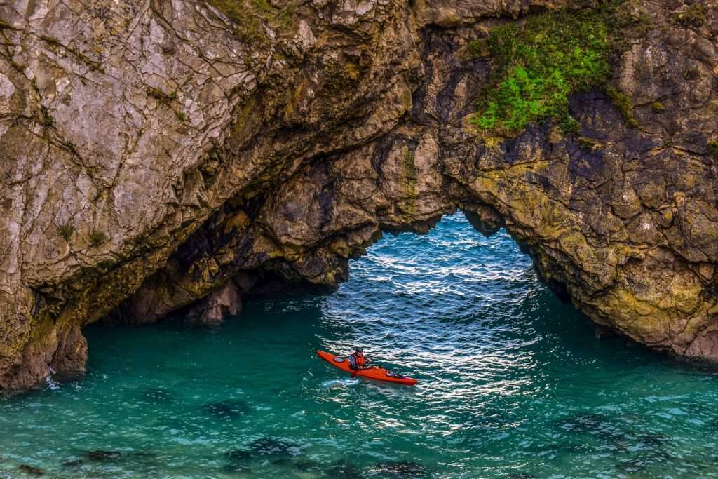 A Complete Guide to Sea Kayaking in the UK - adventuro