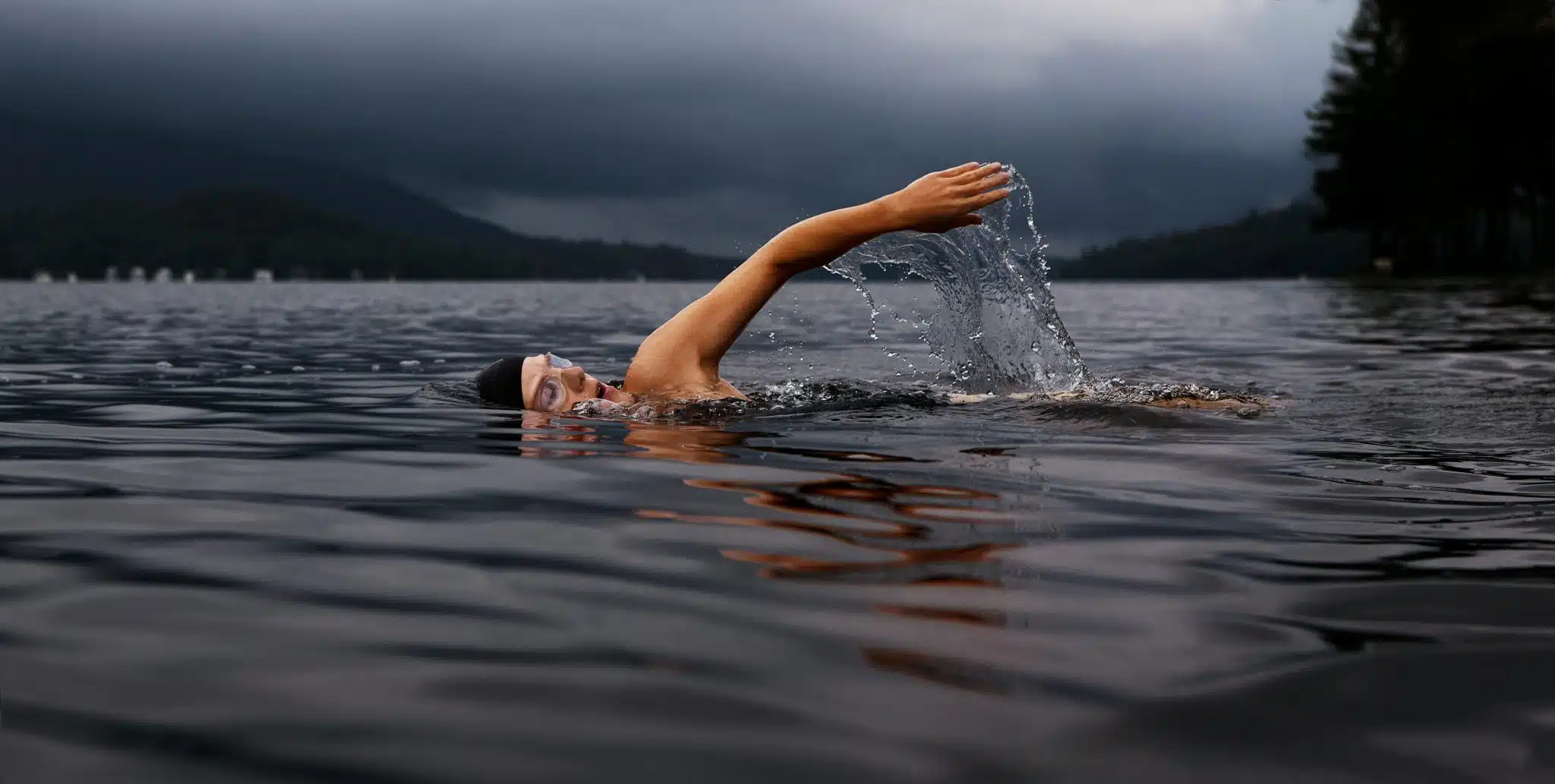 What is Wild Swimming? A Dive into Nature’s Own Water Parks - adventuro