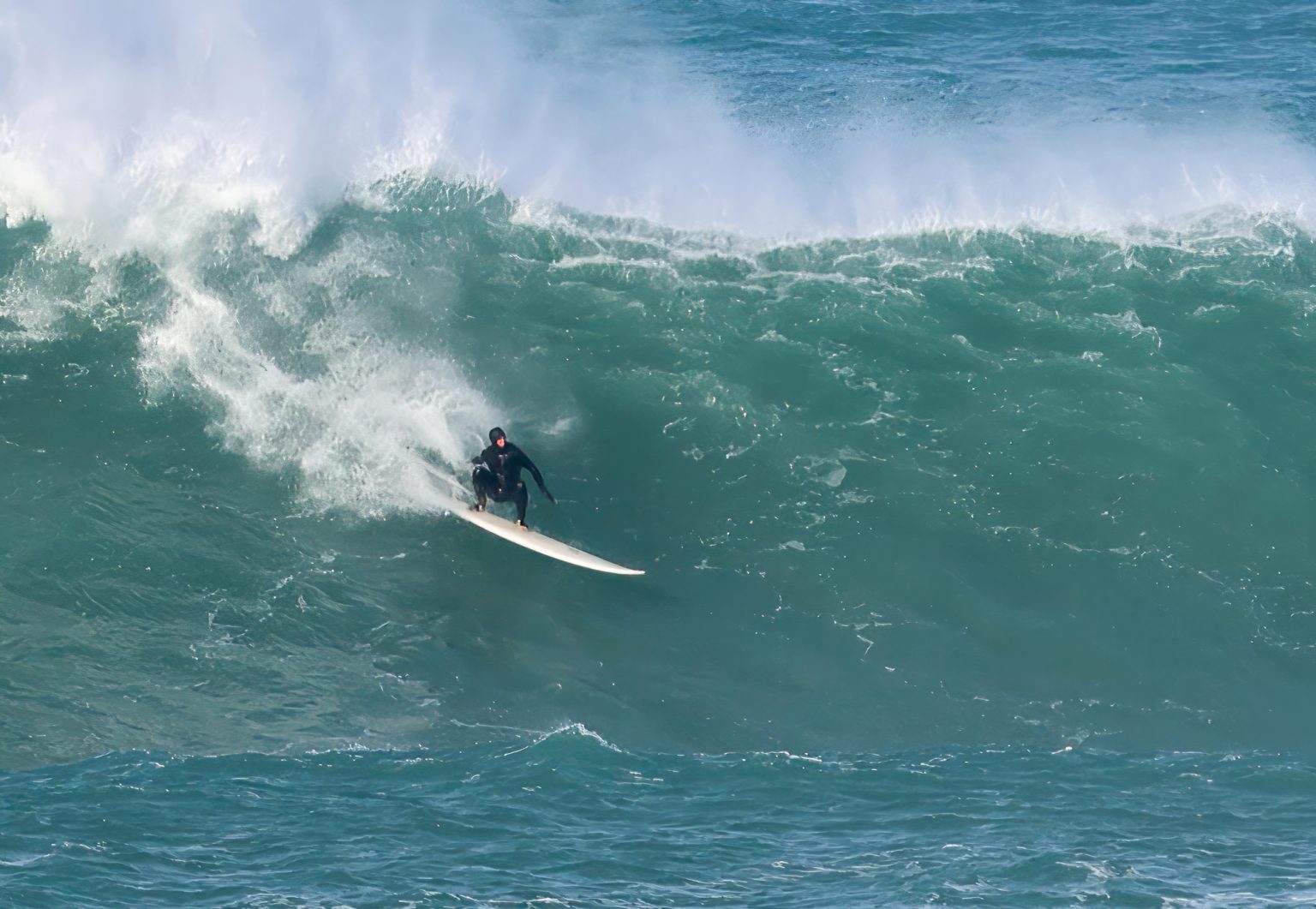 The Science of Surfing: Dom Moore’s Ocean Confidence Framework - adventuro