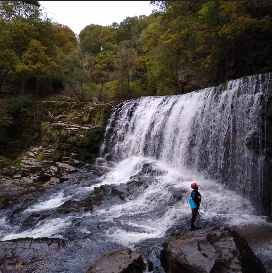 Beginner Caving Experience in the Brecon Beacons - adventuro