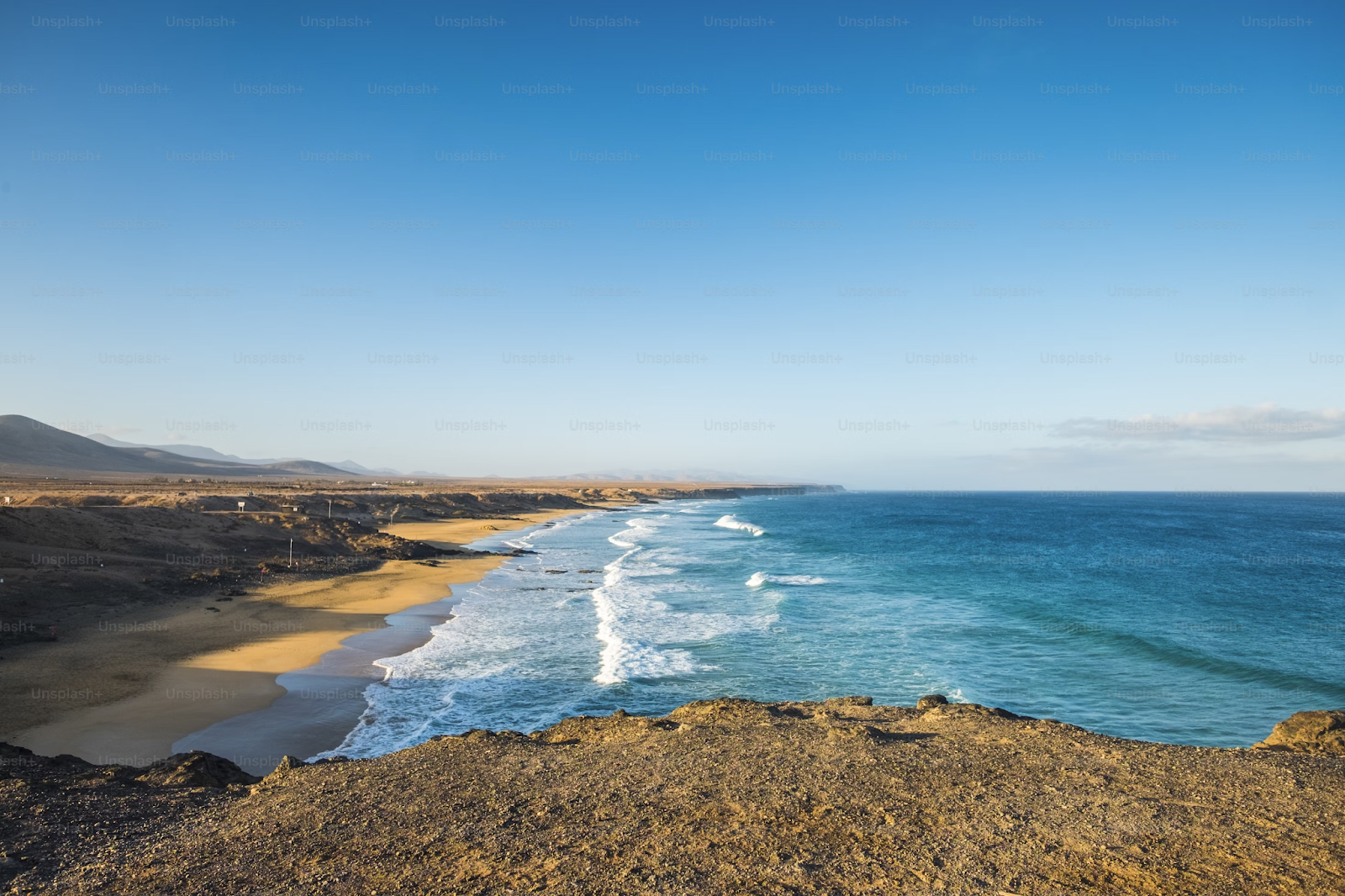 15 Of The Best Surfing Locations in the World - adventuro