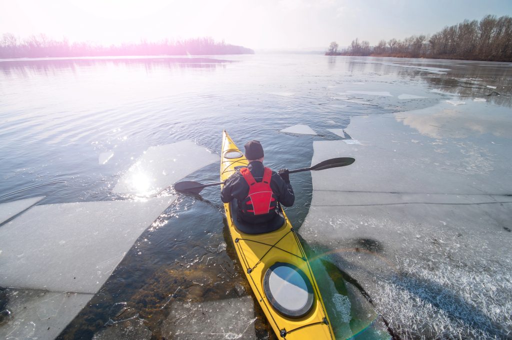 Kayak Entry and Exit Made Easy: A Step-by-Step Guide - adventuro