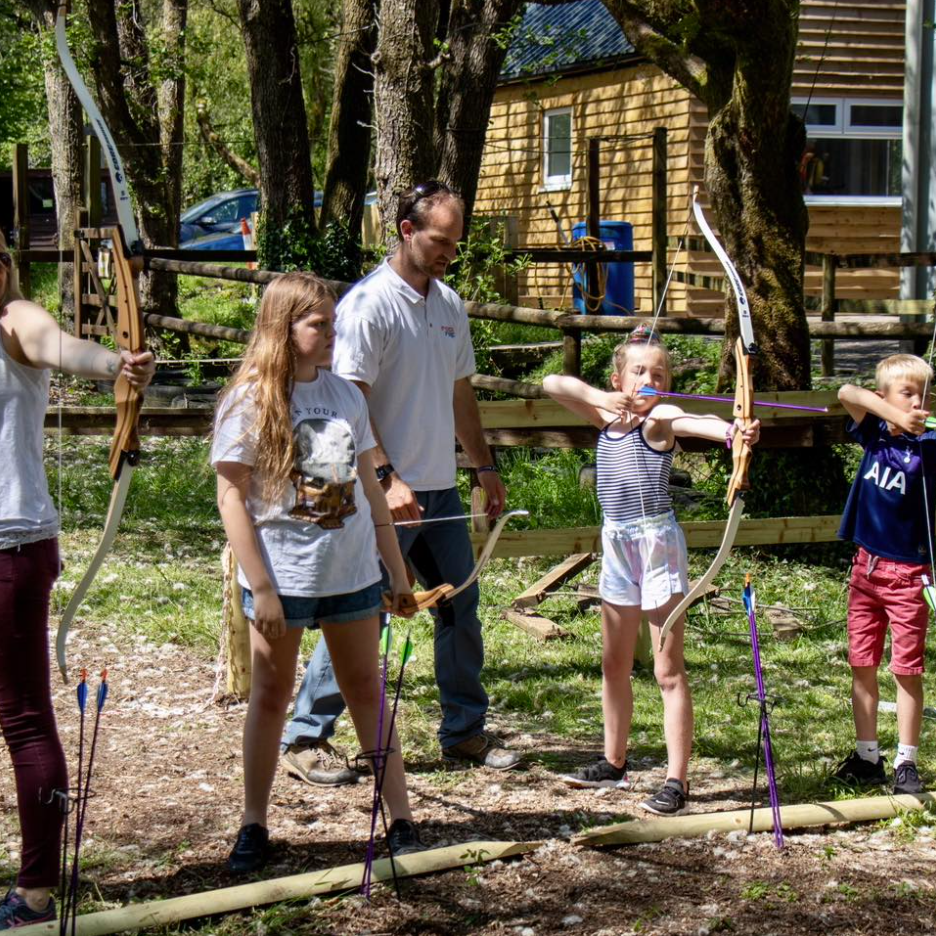 Archery Taster Lesson in North Devon - adventuro