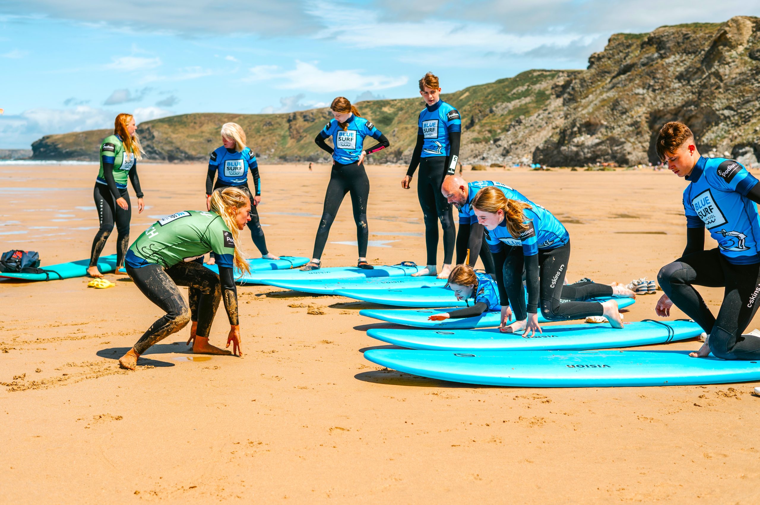 Family Surf Lesson at Watergate Bay - adventuro