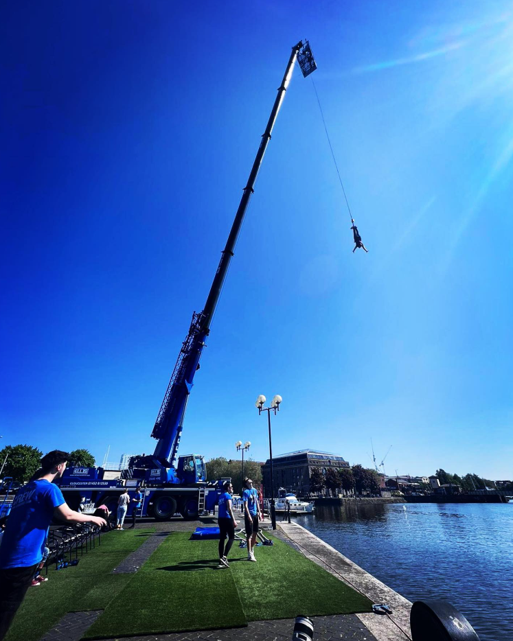 160ft Bungee Jump at Glasgow Riverside Museum - adventuro