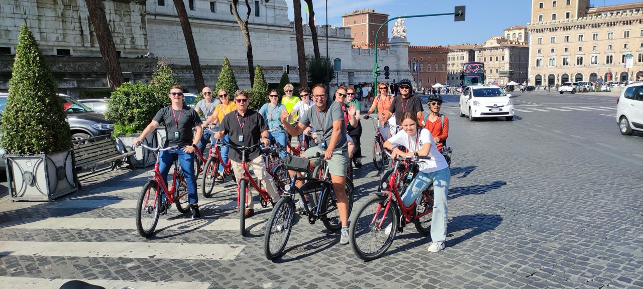 Highlights of Rome Bike Tour – Classic Sights by Bicycle - adventuro