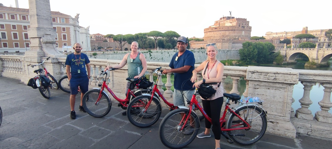 Highlights of Rome Bike Tour – Classic Sights by Bicycle - adventuro