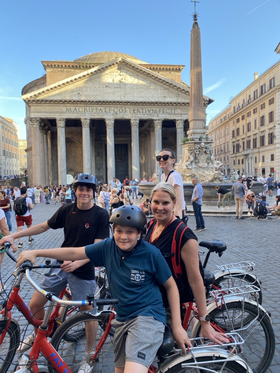 Rome at Night Bike Tour – Trastevere & Evening City Views - adventuro