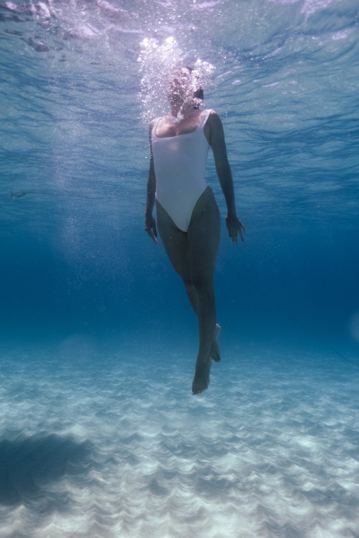 High-Speed Boat Ride in the Bay of Palma with Snorkelling Stop - adventuro