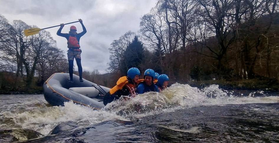 Whitewater Rafting on the River Dee, Llangollen - adventuro