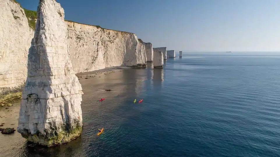 3-Hour Group Kayaking to Old Harry Rock - adventuro