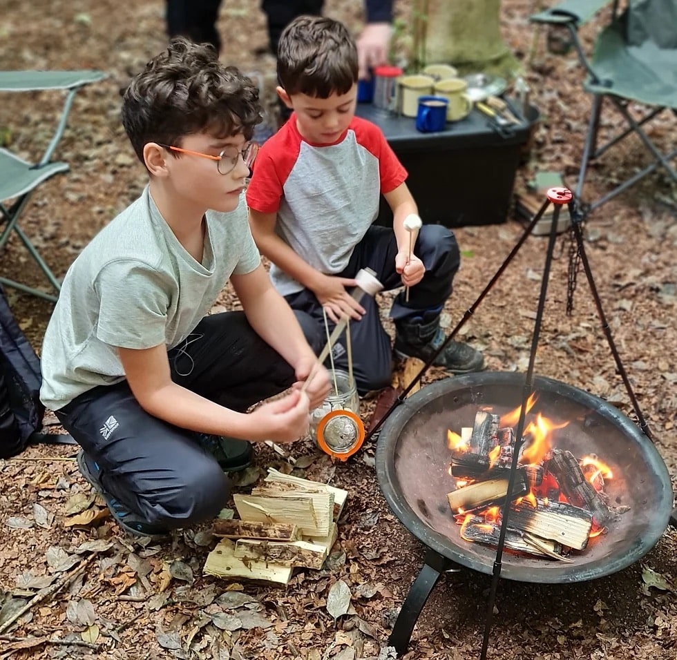 6-Hour Canoe and Bushcraft Experience in the Lake District - adventuro