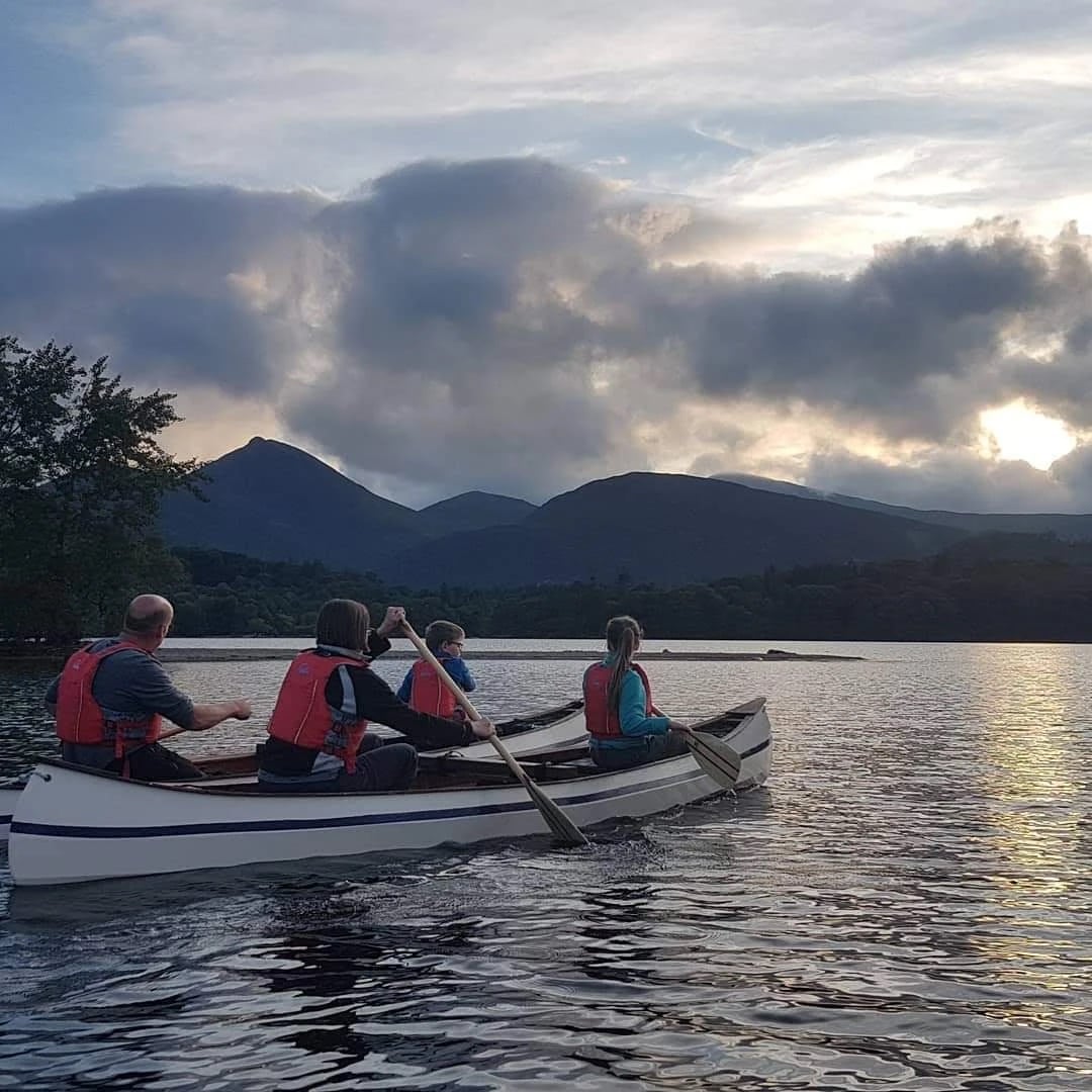 3-Hour Sunset Canoe Tour at Derwent Water - adventuro