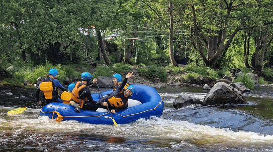 Whitewater Rafting on the River Dee, Llangollen - adventuro