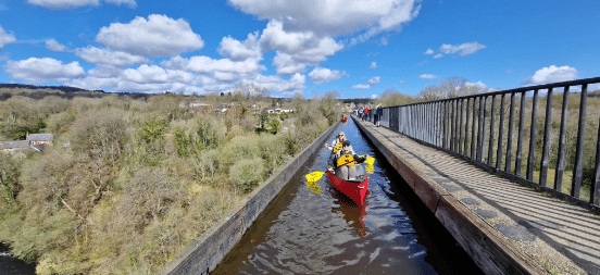 Canoe Aqueduct Cruise in Llangollen, North Wales - adventuro