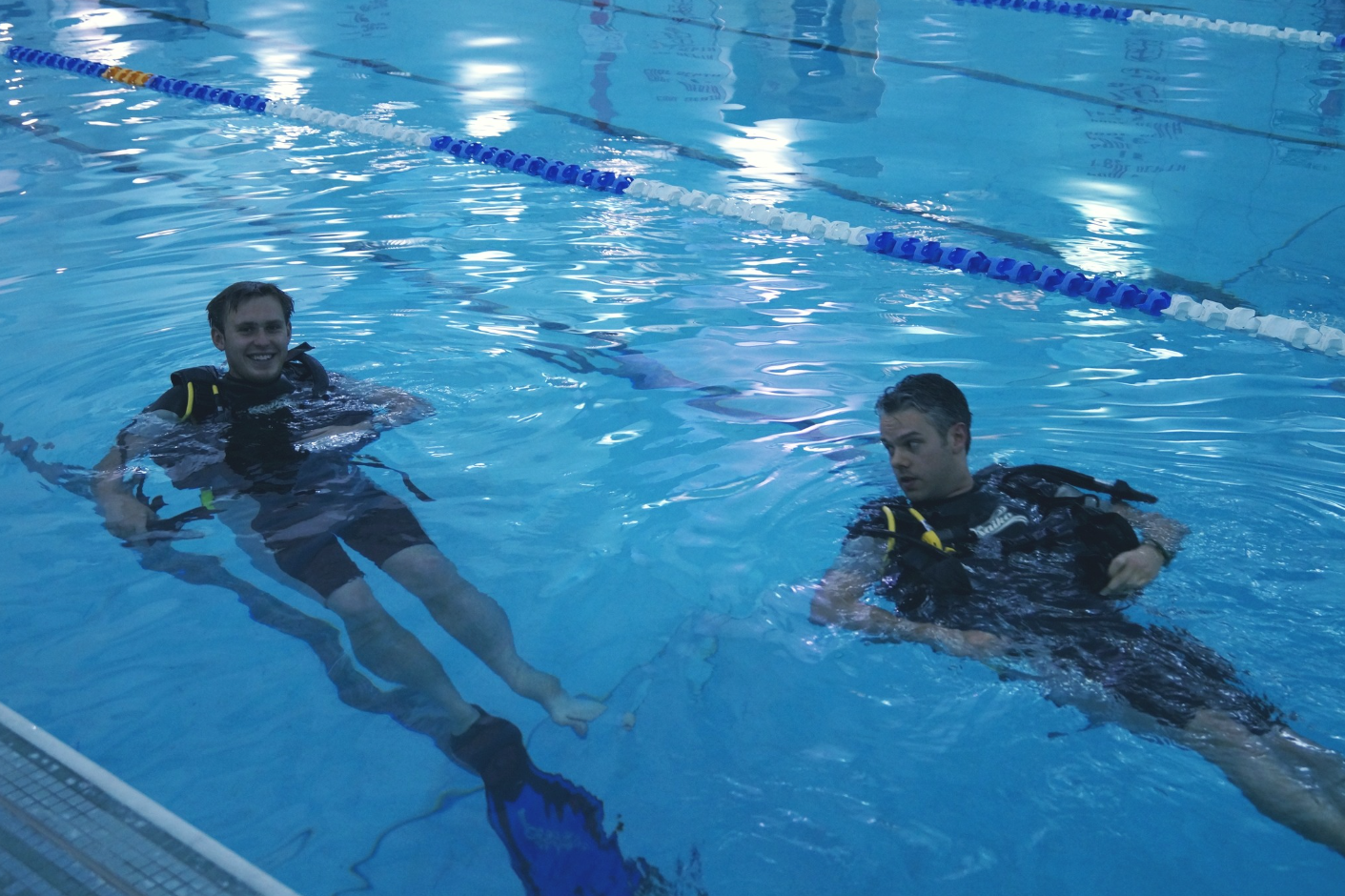 PADI ReActivate Diving and Refresher Course - adventuro