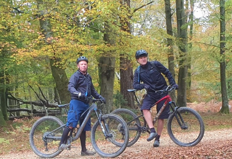 Hazelhurst Farm New Forest Cycle Tour - adventuro