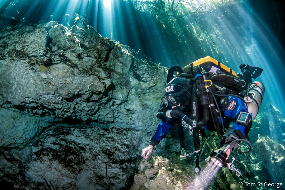 Closed Circuit Rebreather Try Dive - adventuro
