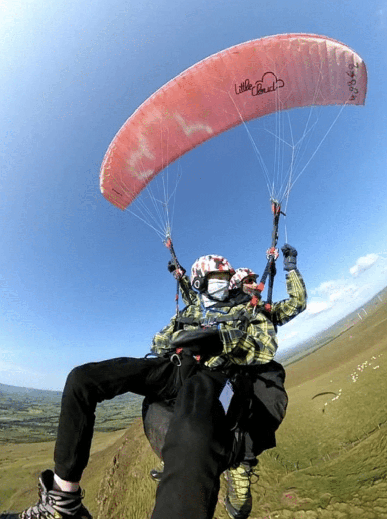 Tandem Paraglide in Northern Ireland - adventuro