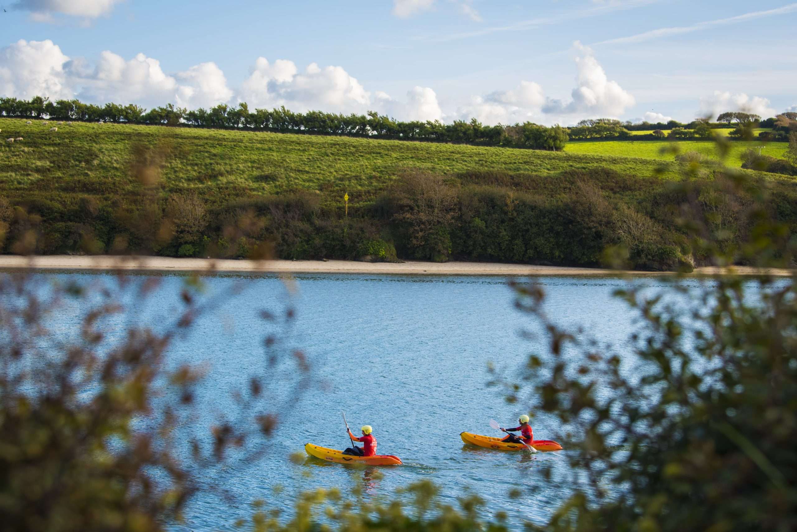 Gannel Estuary Kayak Tour in Newquay - adventuro