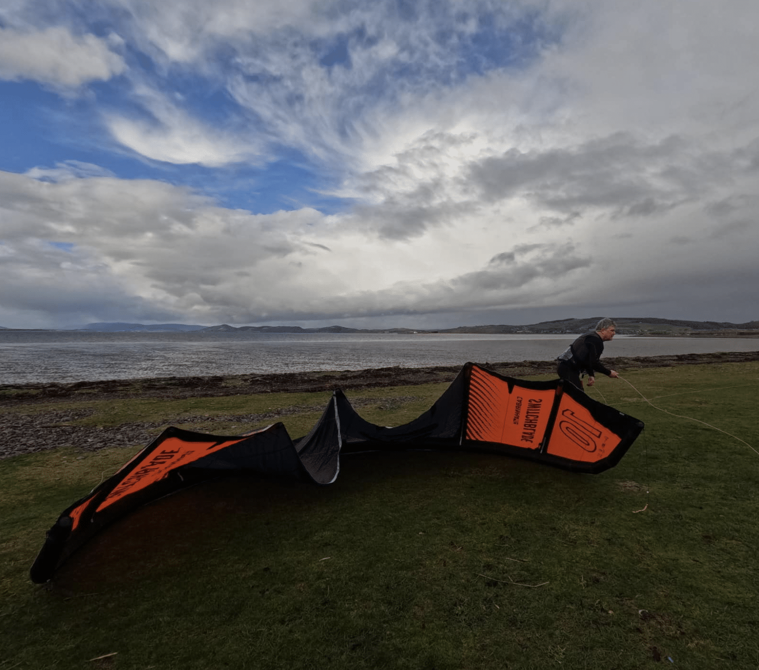 3-Hour Intro to Power Kiting in Moray Firth - adventuro
